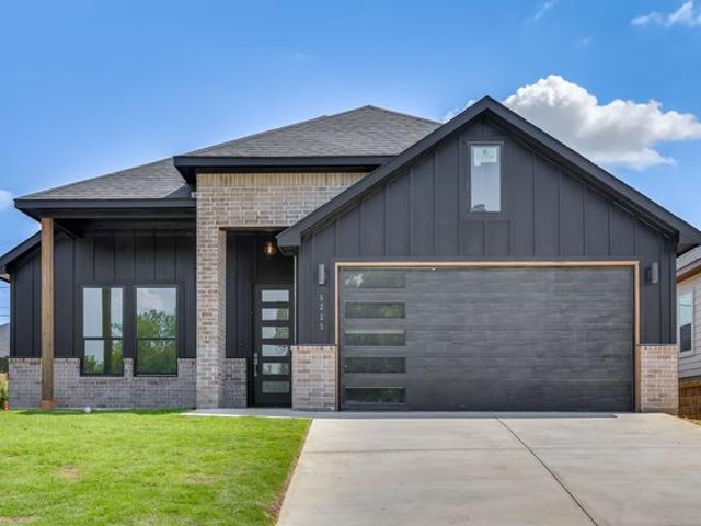 5225 Humbert Ave, Fort Worth, TX 76107
