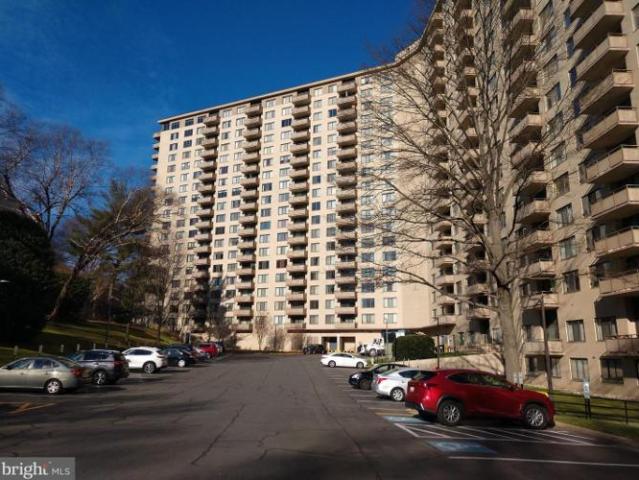 5225 Pooks Hill Rd #310S, Bethesda, MD 20814
