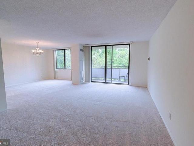 5225 Pooks Hill Rd #804N, Bethesda, MD 20814