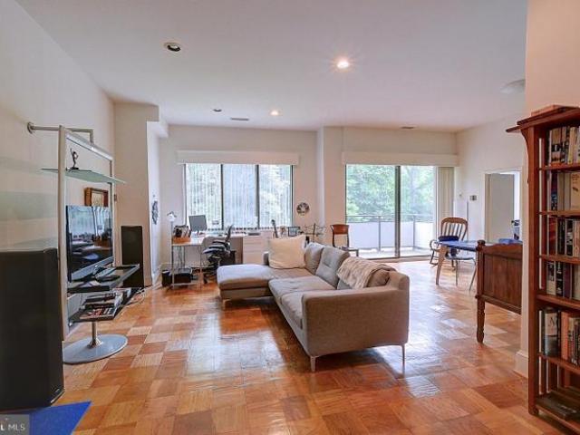 5225 Pooks Hill Rd A26N, Bethesda, MD