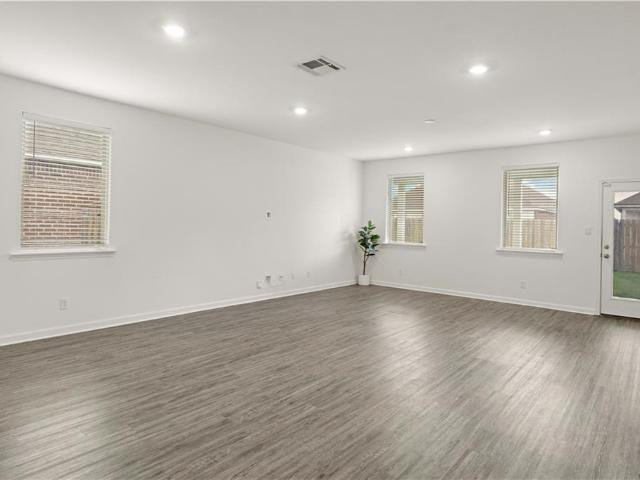 5225 Summer Pecan Road