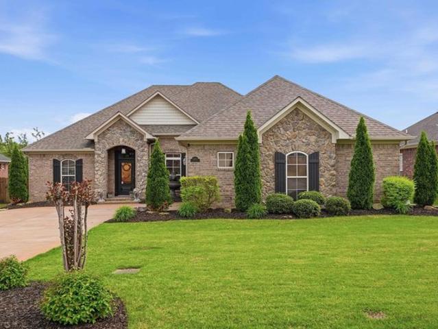 5225 Tennyson Dr, Conway, AR 72034