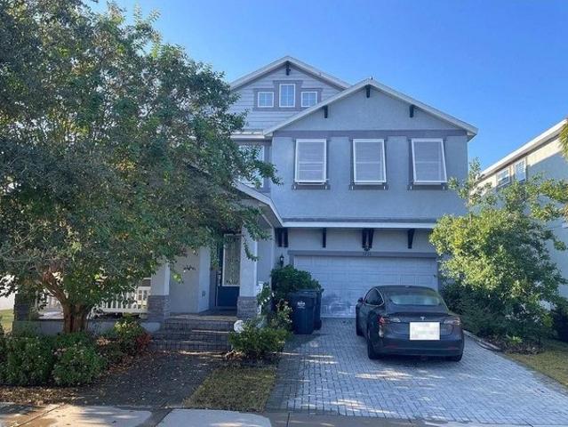 5226 Admiral Pointe Dr, Apollo Beach, FL 33572