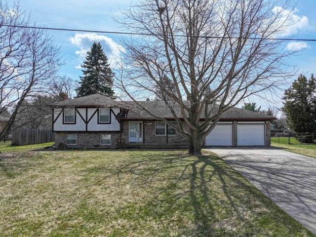5226 Washtenaw St, Burton, MI 48509