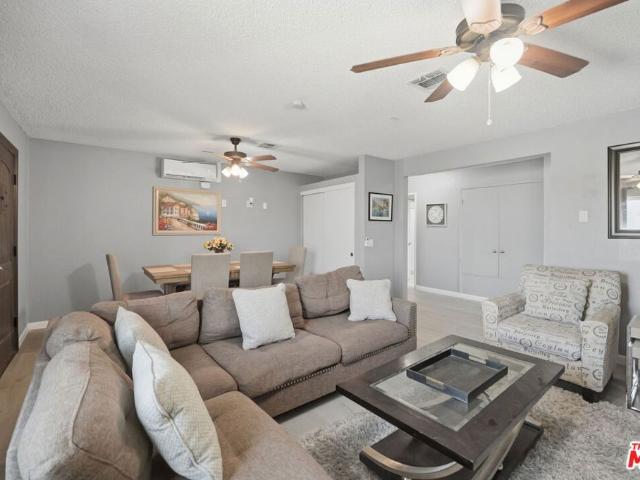 52275 Avenida Vallejo