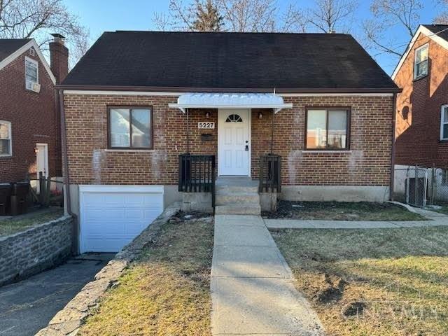 5227 Parkview Ave, Green Township, OH 45238