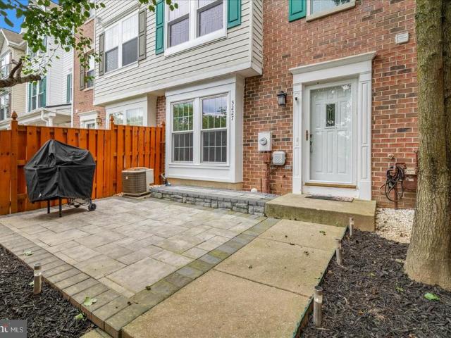5227 Regal Court