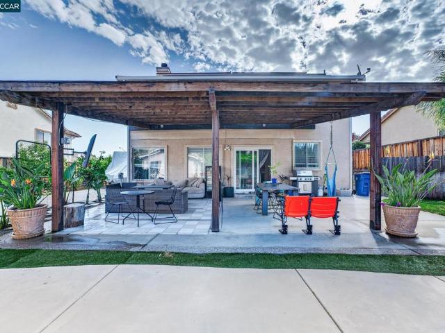 5228 Cedar Ridge Way