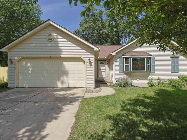 52297 Leland Ave, South Bend, IN 46637