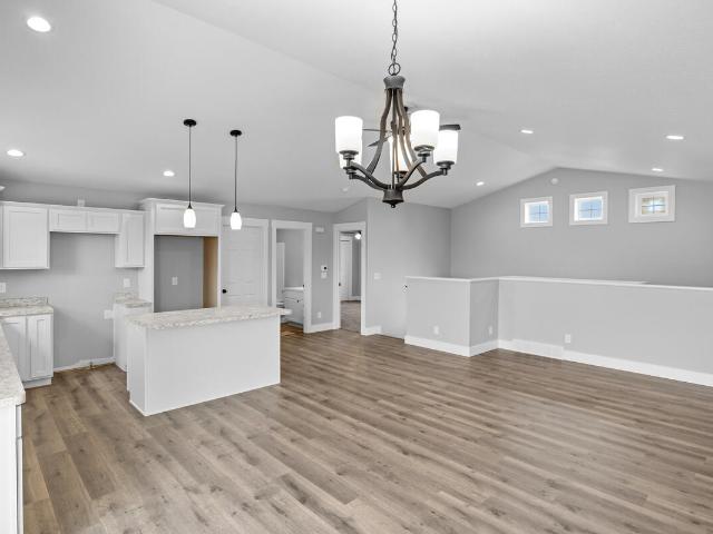 5229 Lilac Lane