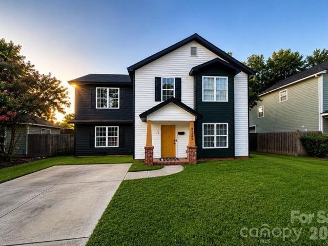 5229 Tarrywood Ln, Charlotte, NC 28205
