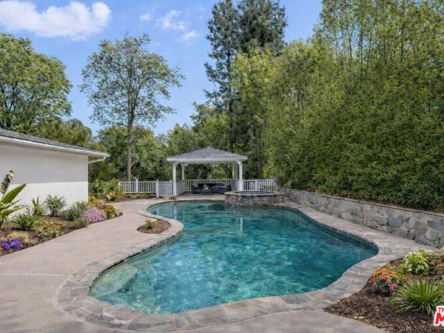 5220 Melvin Ave, Tarzana, CA 91356 | MLS #26742