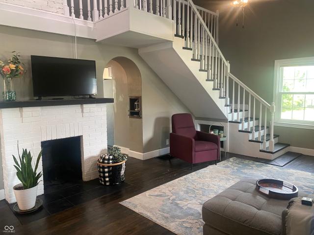 5220 Crawfordsville Road