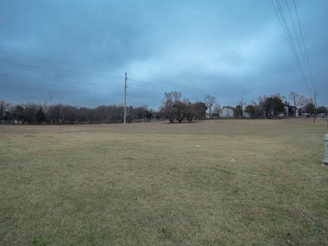 5220 Duck Creek Dr, Garland, TX 75043 | MLS #21161