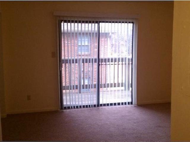 5220 Luzzane Lane 2 Bedroom Apartment for Rent at 5220 Luzzane Ln, Indianapolis, IN 46220 Chatard