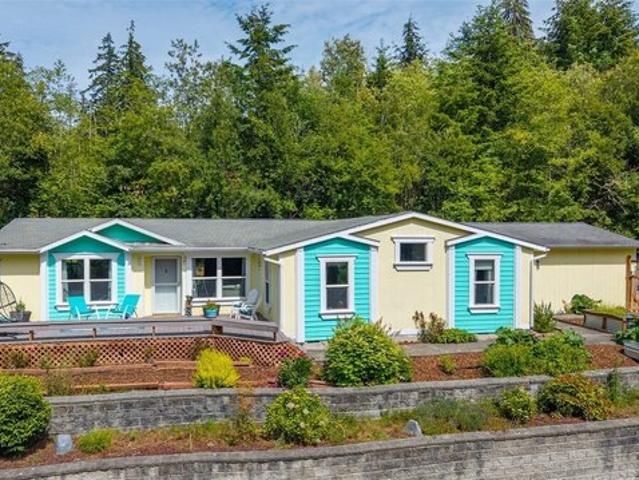 5220 Lakeside Dr, Langley, WA 98260