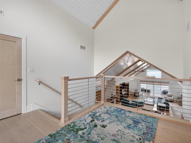 5220 Panorama Point