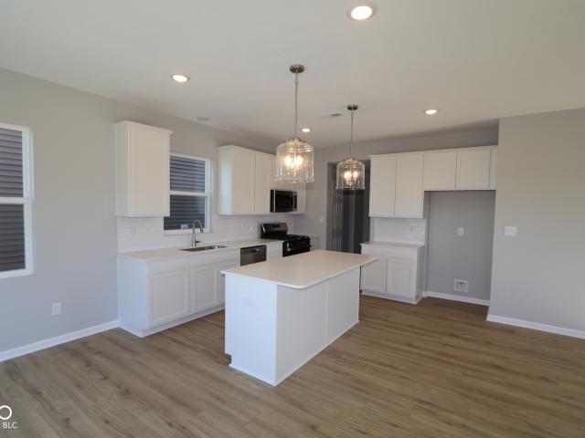 5220 Rolling Meadow Boulevard
