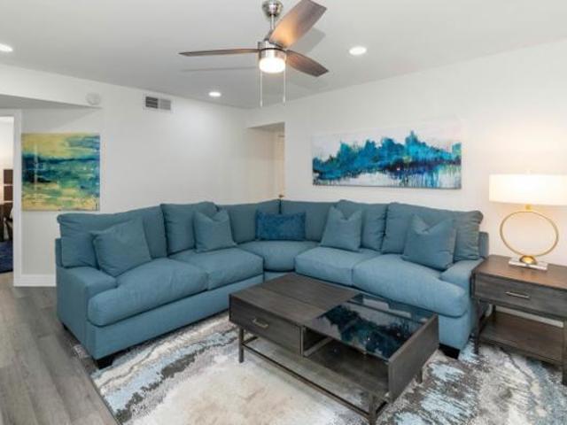 5221 N 24th St #106 Phoenix, AZ 85016