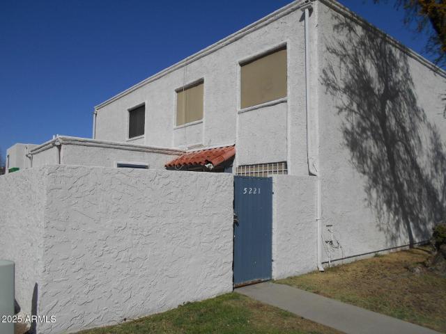 5221 N 42nd Ln, Phoenix, AZ 85019 | MLS #6939