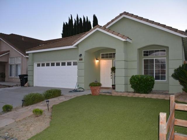 5221 Old Town Ln, Salida, CA 95368