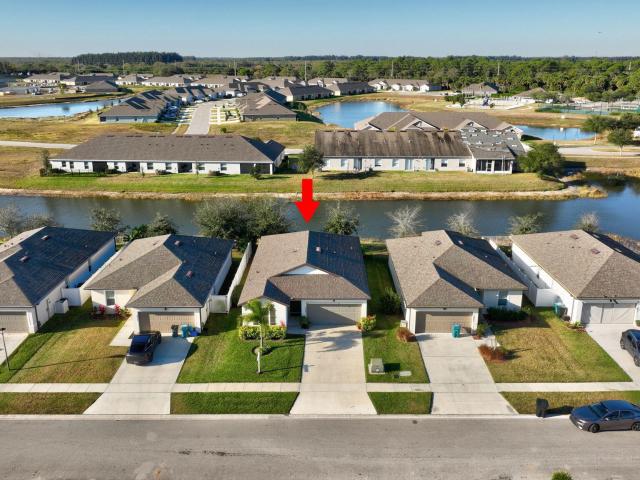 5221 Armina Pl, Fort Pierce, FL 34951 | MLS #R11155