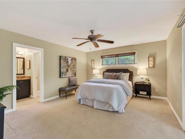 5221 Shenstone CIR