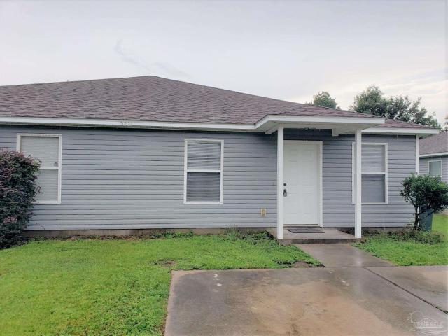5222 Medina Rd, 2 beds, 2 full baths