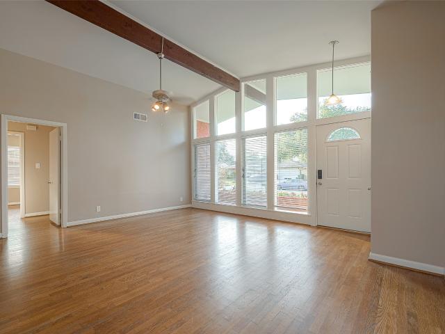 5222 Nina Lee Lane