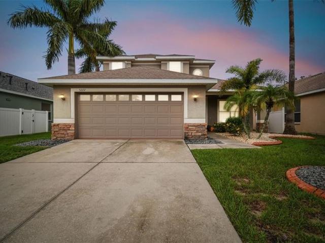 5222 Clover Mist Dr, Apollo Beach, FL 33572