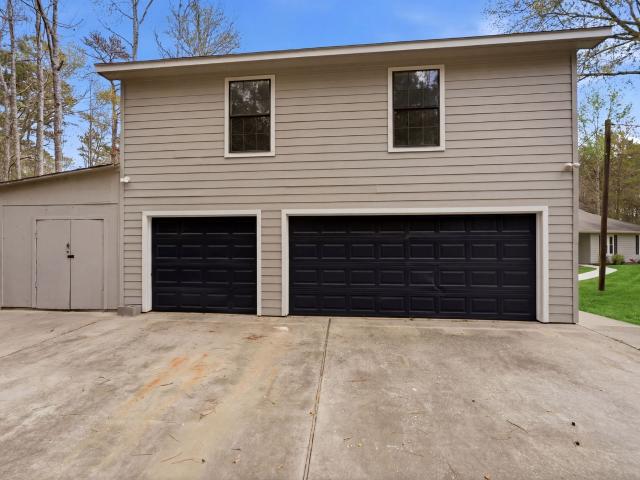 5222 Ranch Hill Drive