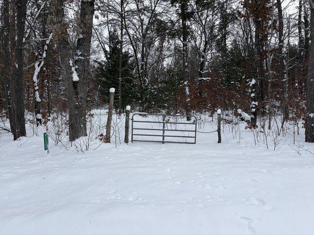 5222 S Broadway Rd, Idlewild, MI 49642