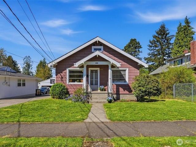 5222 S I St, Tacoma, WA 98408