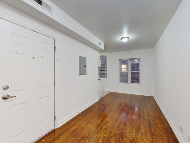 5222 38 S. Drexel Avenue 3 Bedroom Apartment for Rent at 5222 S Drexel Ave, Chicago, IL 60615 Hyde Park
