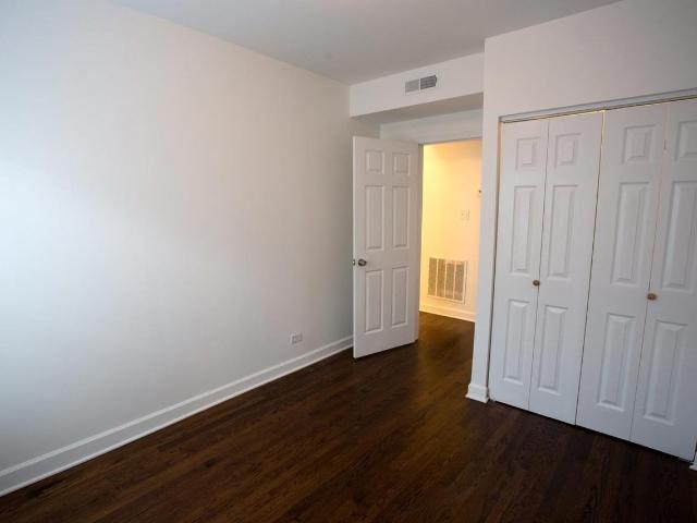 5222 38 S. Drexel Avenue 3 Bedroom Apartment for Rent at 5222 S Drexel Ave, Chicago, IL 60615 Hyde Park
