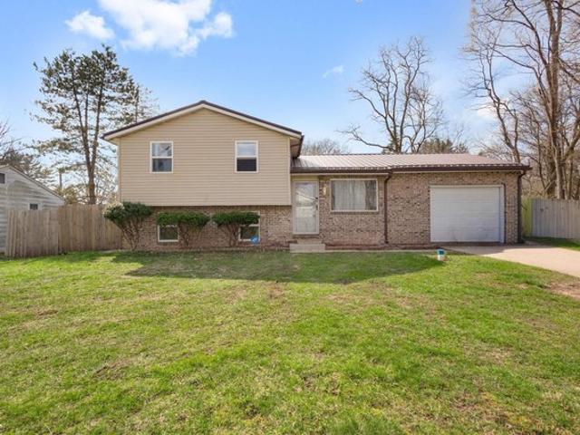 52235 Helmen Ave, South Bend, IN 46637