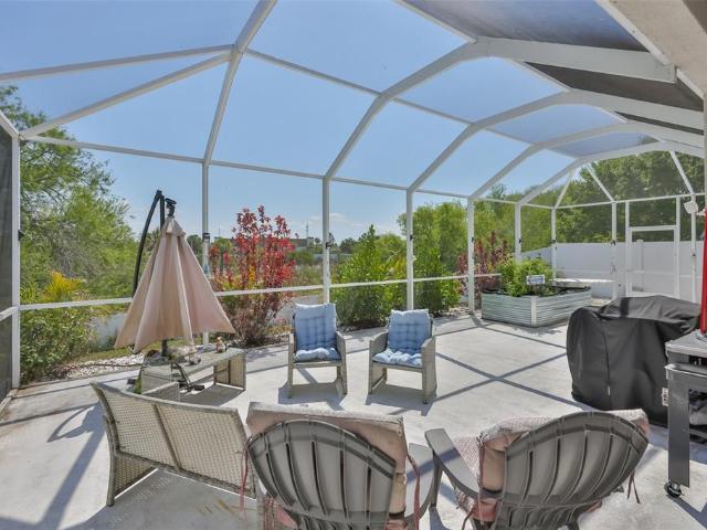 5223 Clover Mist Dr, Apollo Beach, FL 33572 | MLS #TB8490
