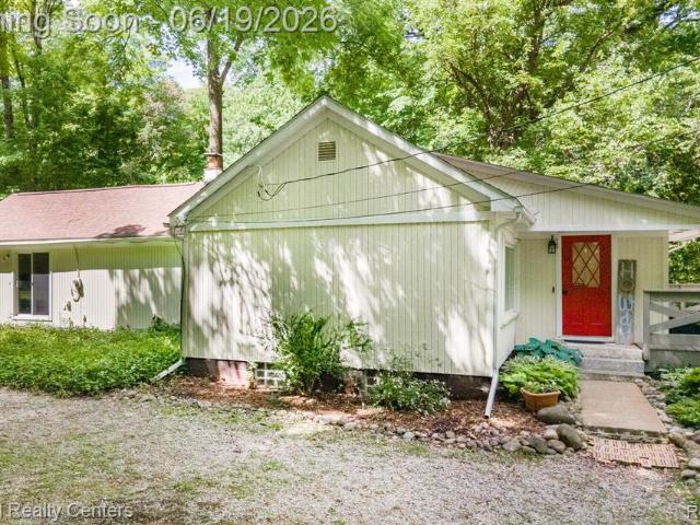 5223 Woodlane Road