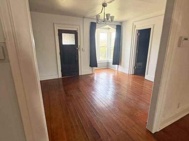 522 524 Lafayette Ave. 2 Bedroom Apartment for Rent at 522 La Fayette Ave, Rockford, IL 61107