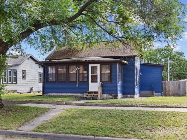 522 Caledonia St, La Crosse, WI 54603