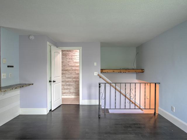 522 Calhoun Place