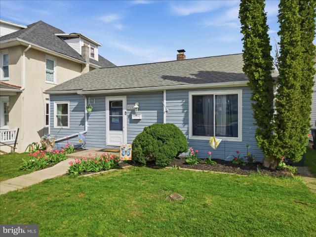 522 Chestnut St, Hagerstown, MD 21740 | MLS #MDWA2035 | Compass