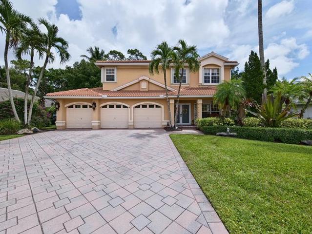 522 Cypress Green Cir, Wellington, FL 33414
