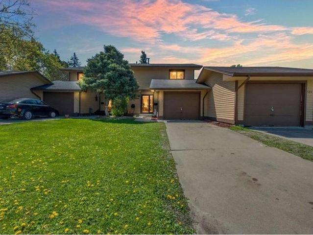 522 Aurora Ave, Saint Paul, MN 55103