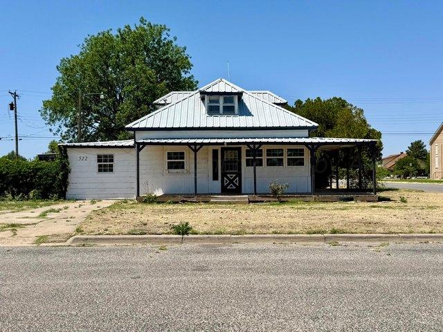 522 E Francis Ave, Pampa, TX 79065