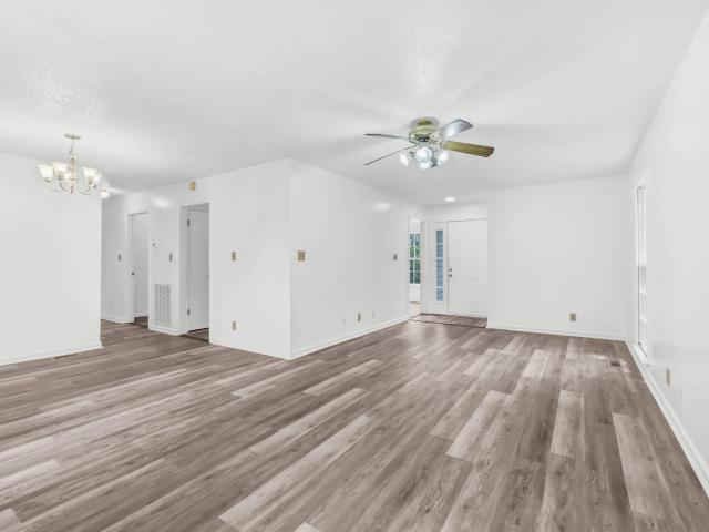 522 Eysian Rd