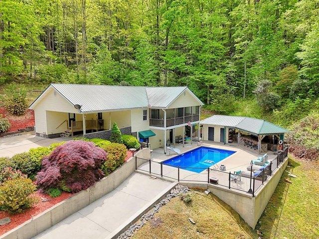 522 Fred Amos Rd, Murphy, NC 28906