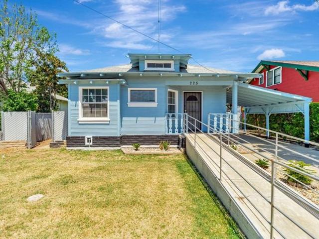 522 K St, Los Banos, CA 93635