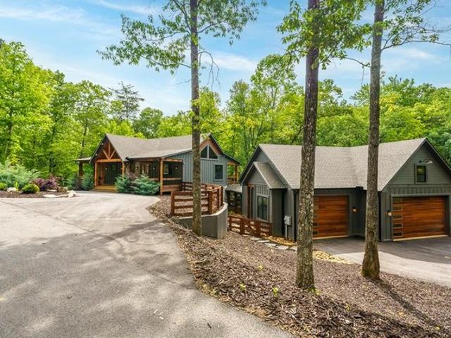 522 Lees Ride, McCaysville, GA 30555