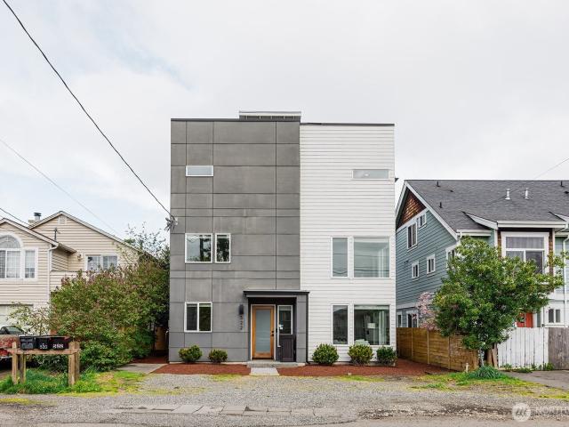 522 N 104th Street